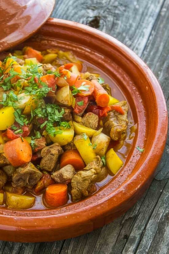 Moroccan-Inspired Beef Tagine – Easy One-Pot Meal