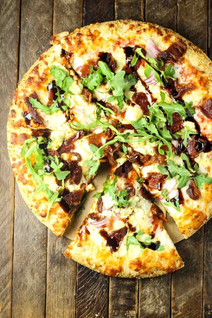 Blue Cheese Pizza Recipe – Quick Weeknight Dinner Idea