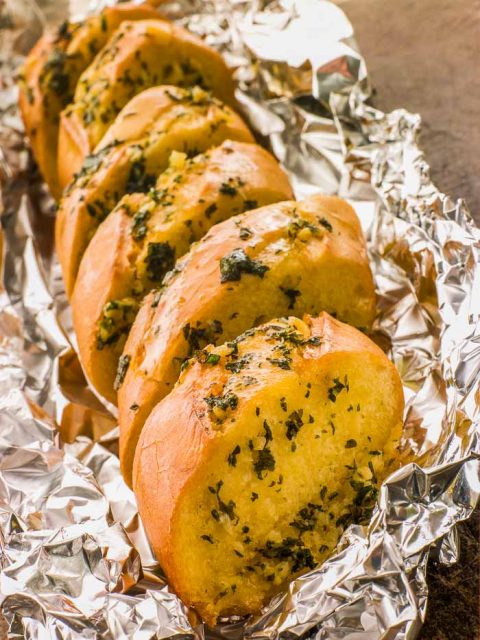 Easiest Stuffed Garlic Bread Recipe • The Wicked Noodle