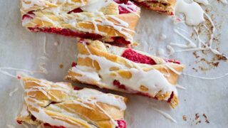 26 Crescent Roll Dessert Recipes • The Wicked Noodle