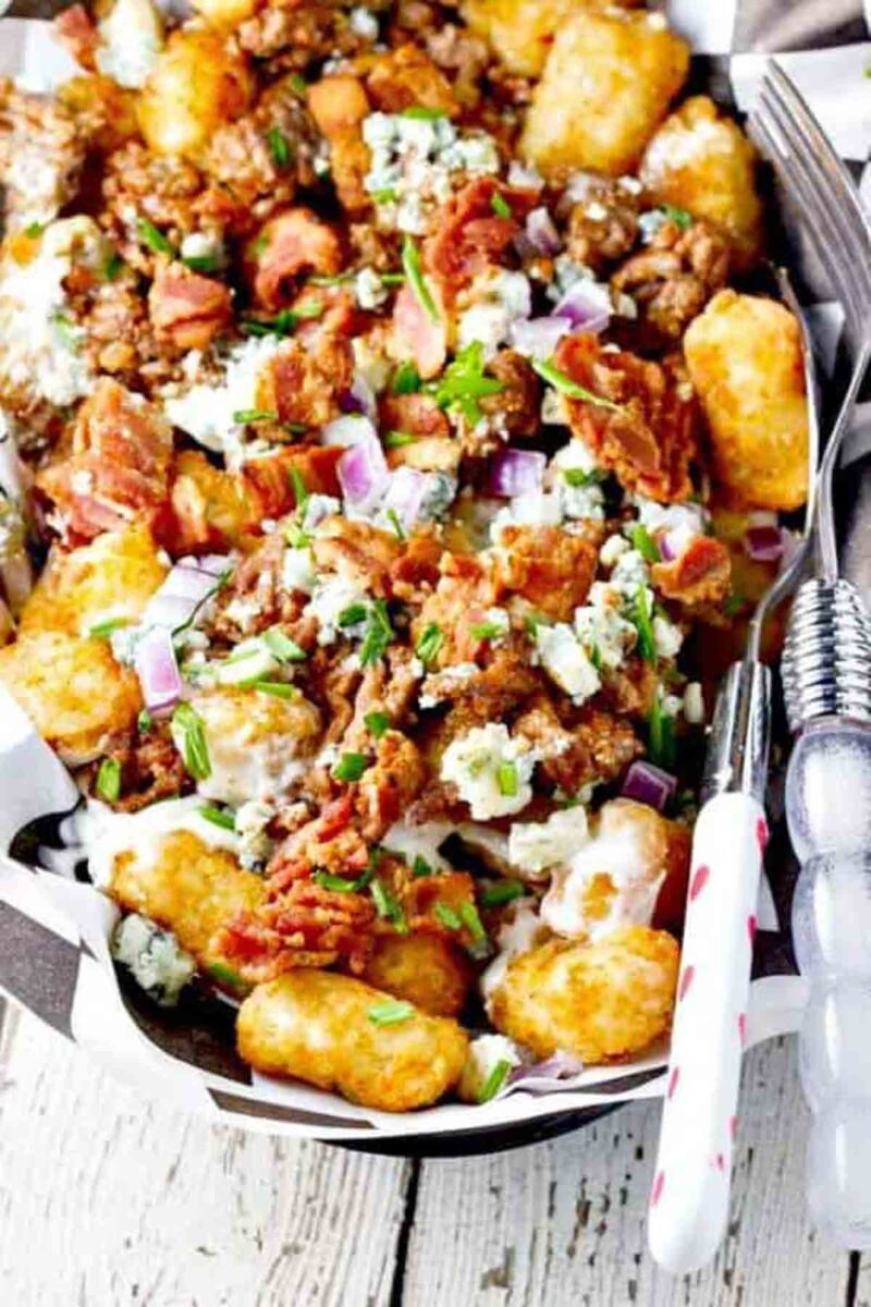 Tater Tot Nachos (Loaded Blue Cheese Burger Totchos)