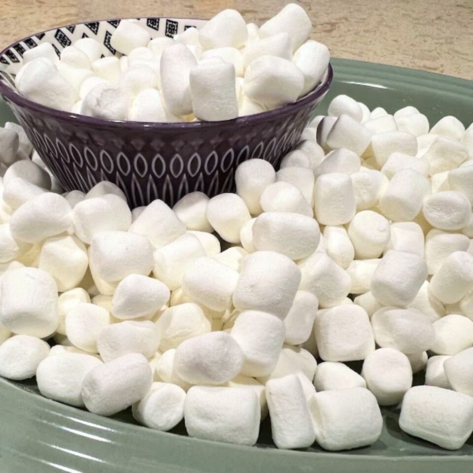 How To Melt Marshmallows • The Wicked Noodle