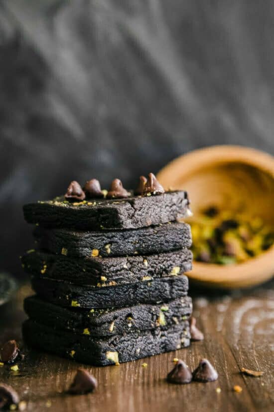 Chocolate Shortbread Cookies With Crunchy Pistachios