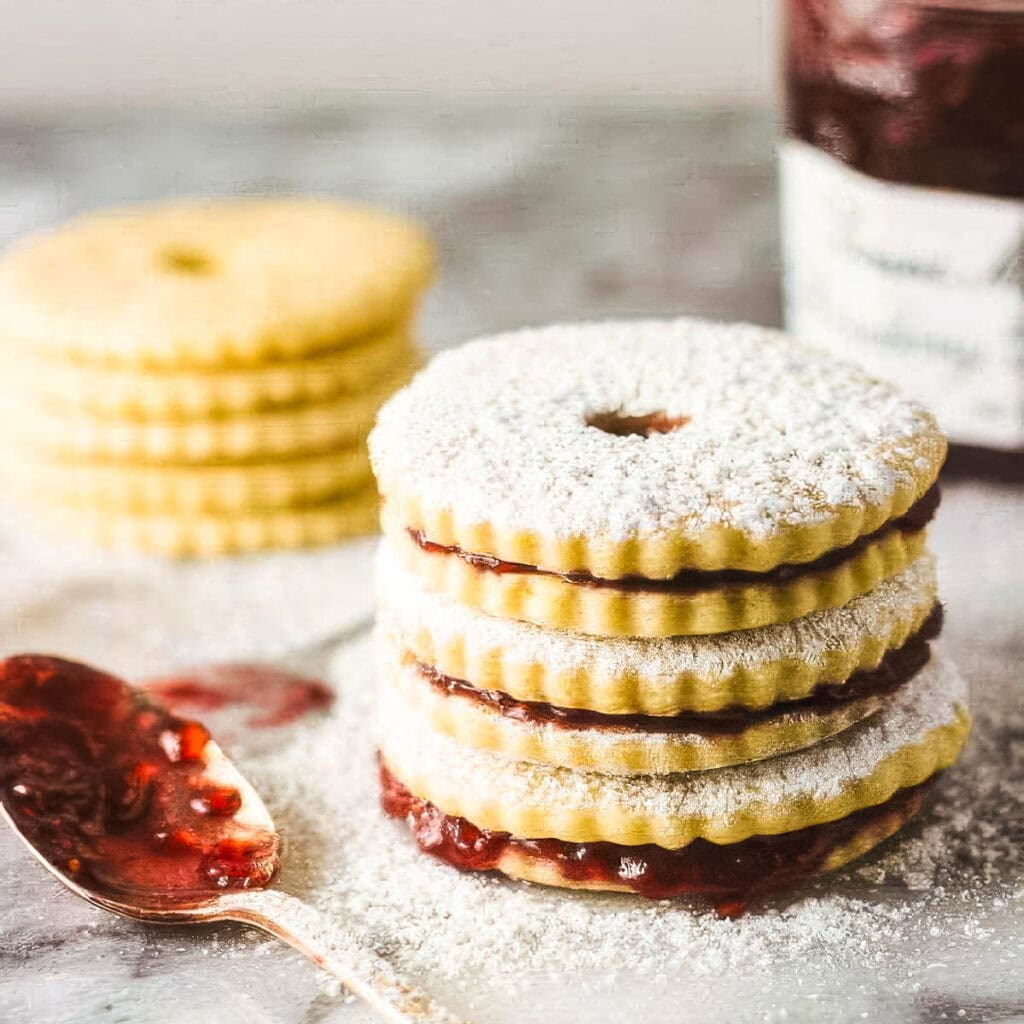 Jam Sandwich Cookies (Holiday Favorite) • The Wicked Noodle