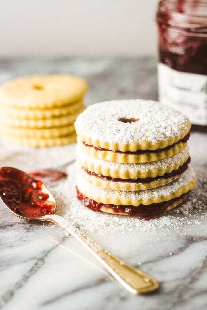 Jam Sandwich Cookies (Holiday Favorite) • The Wicked Noodle